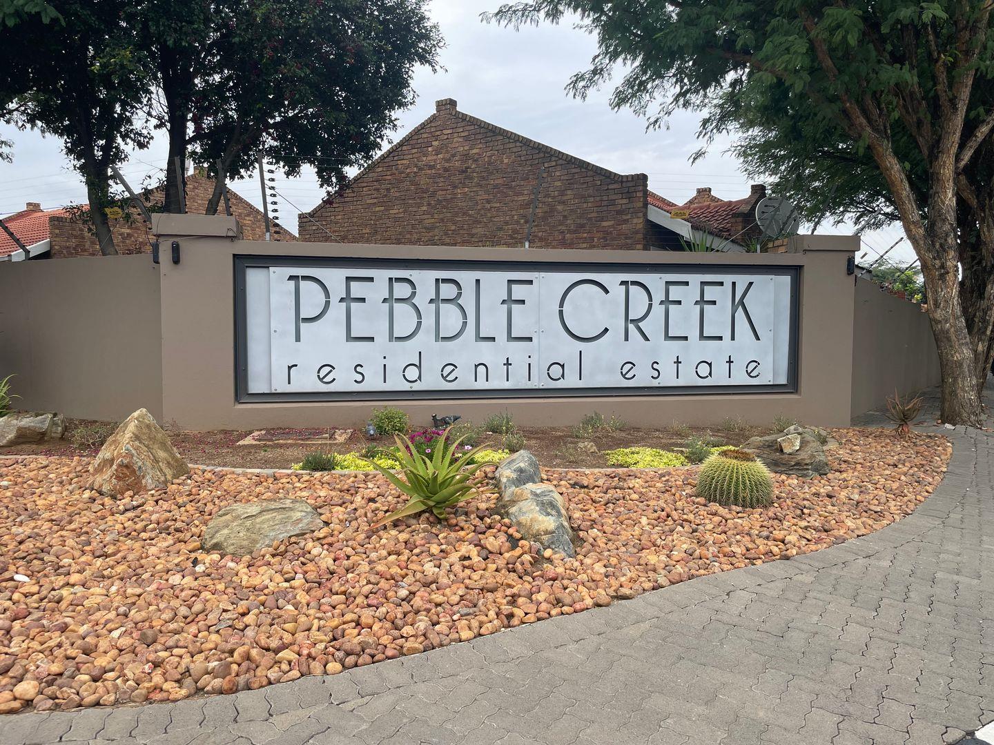 3 Bedroom Apartment / flat for sale in Greenstone Hill - P24-116758580