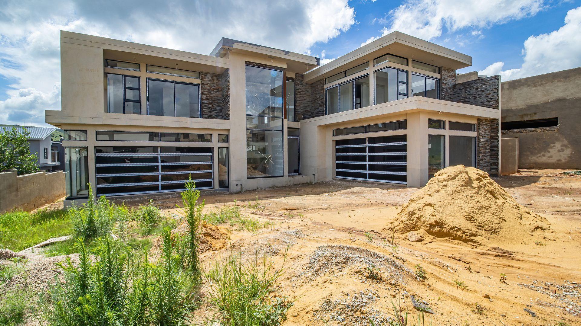 4 Bedroom House for sale in Eye Of Africa Estate - 999 Ngwenya Crescent ...
