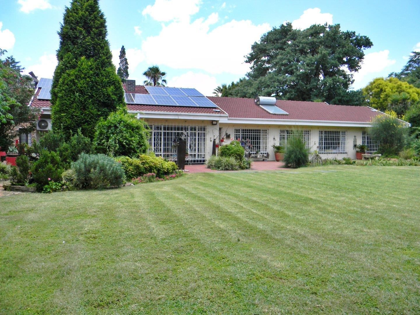 3 Bedroom House for sale in Arcon Park - P24-116778145