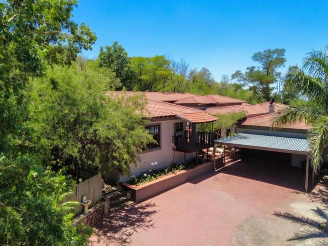 4 Bedroom House for Sale in Cashan