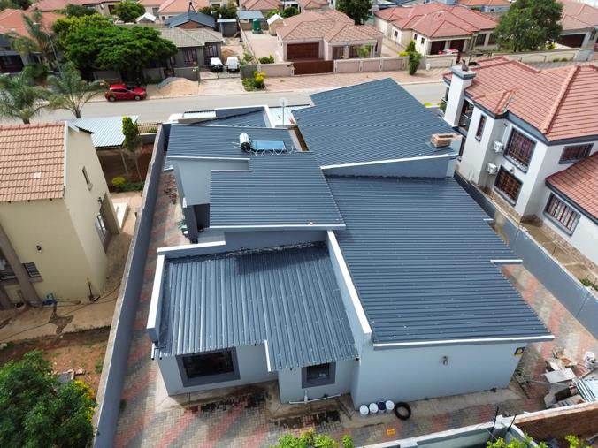 4 Bedroom House for Sale in Serala View