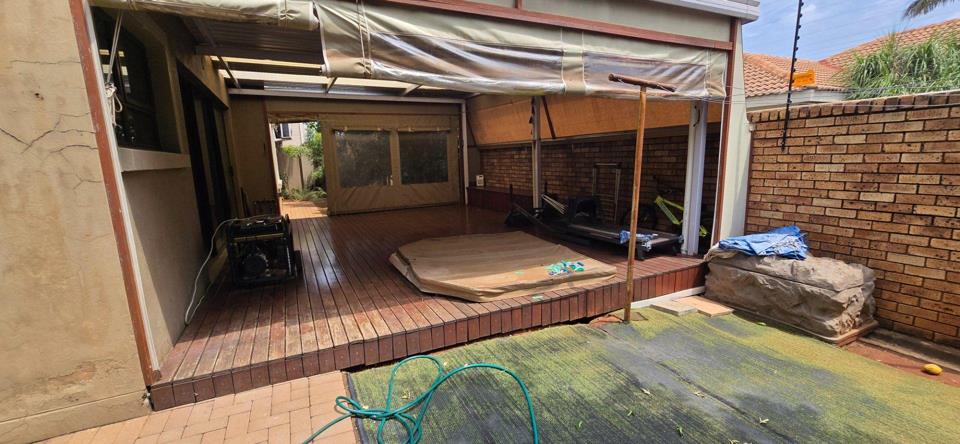 4 Bedroom House for sale in Rose Acres Estate - P24-116799457