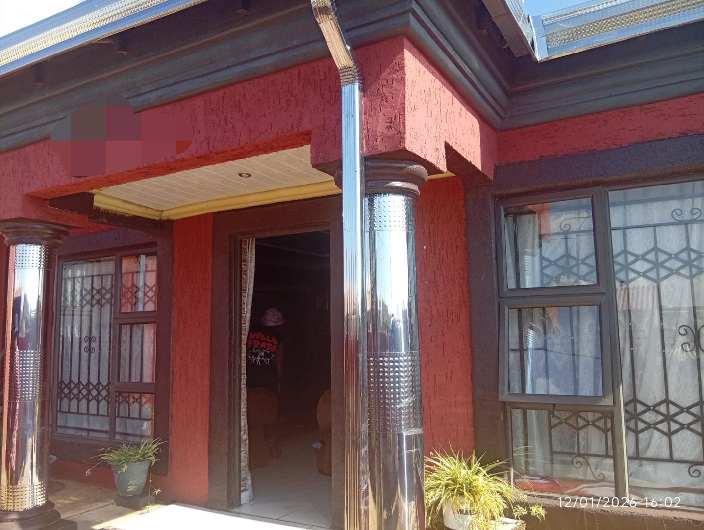3 Bedroom House for sale in Sebokeng Zone 7 - P24-116802977