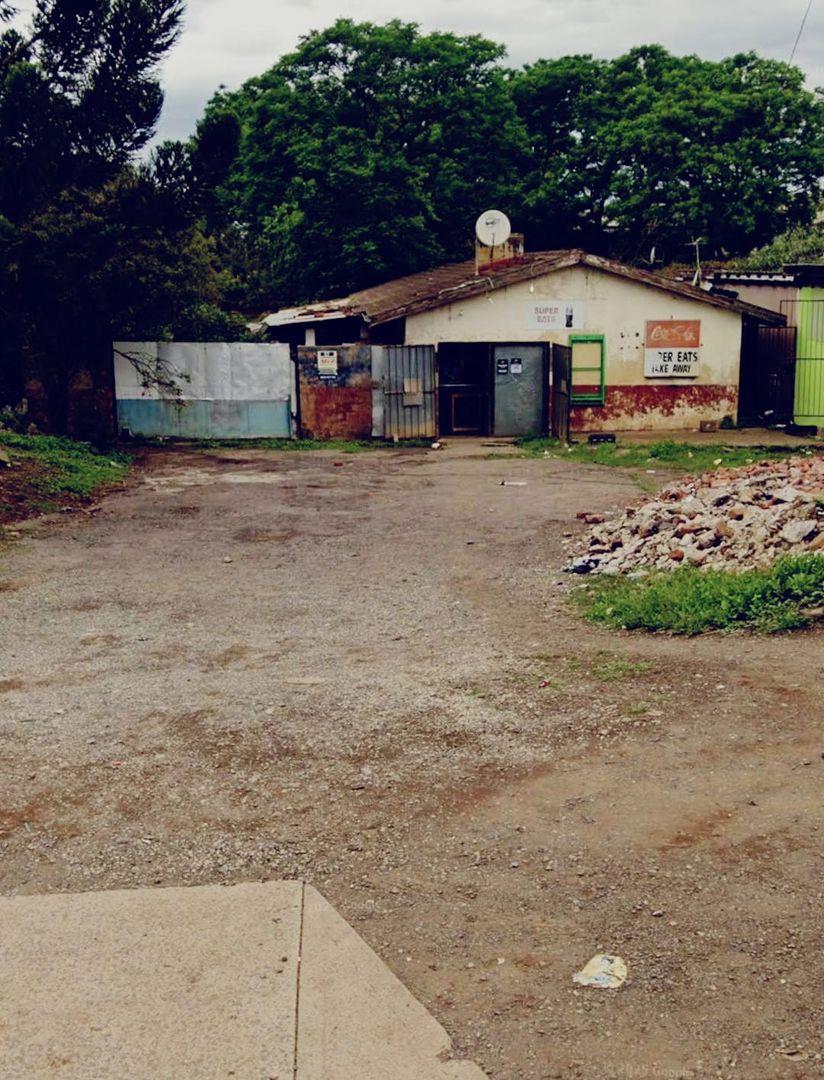 Industrial property for sale in Mkondeni - P24-116806715