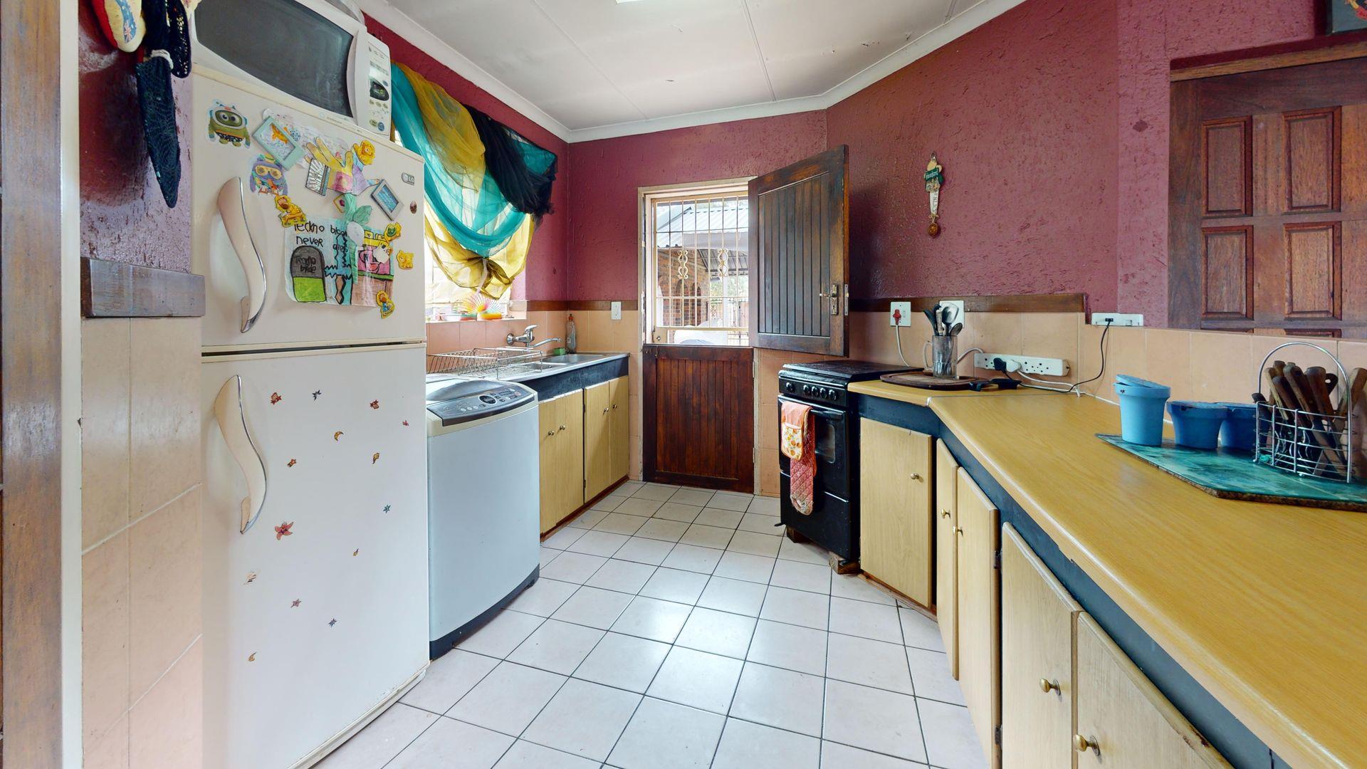 3 Bedroom House for sale in Boksburg North - P24-116829215