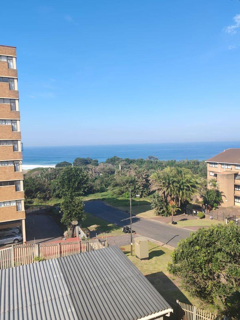 2 Bedroom Apartment / flat for sale in Scottburgh Central - P24-116829754