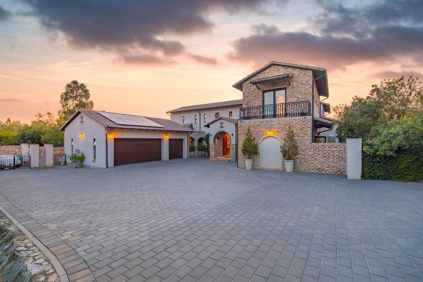 Featherbrooke Estate Property : Property and houses for sale in ...