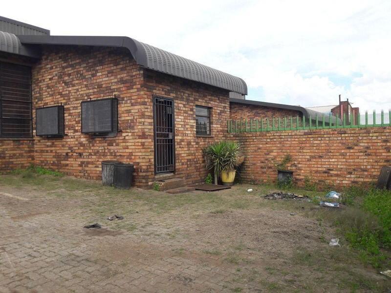 Commercial property for sale in Devland - 808 East Street - P24-116685534