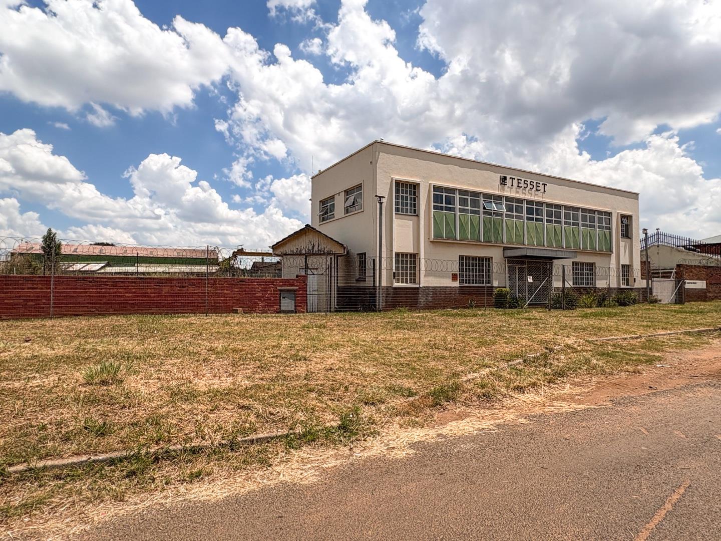 Industrial property for sale in Germiston Central - P24-116840359
