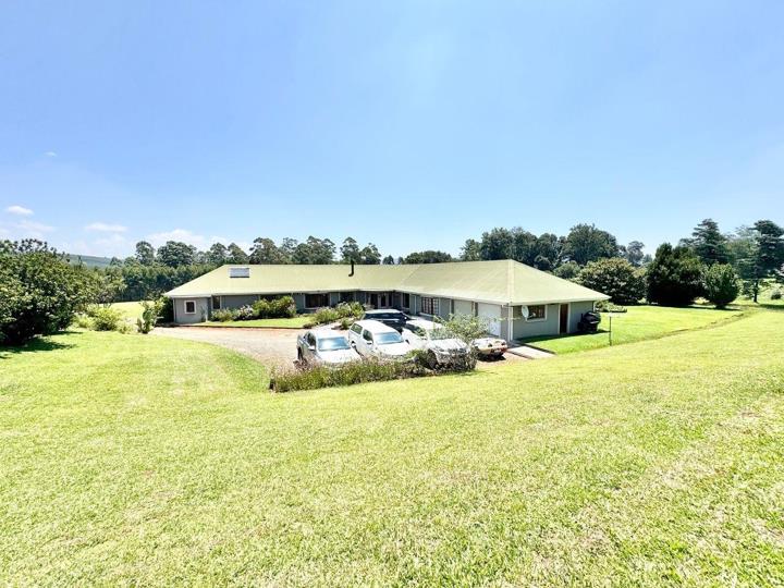 Farm for sale in Lidgetton - P24-116849697