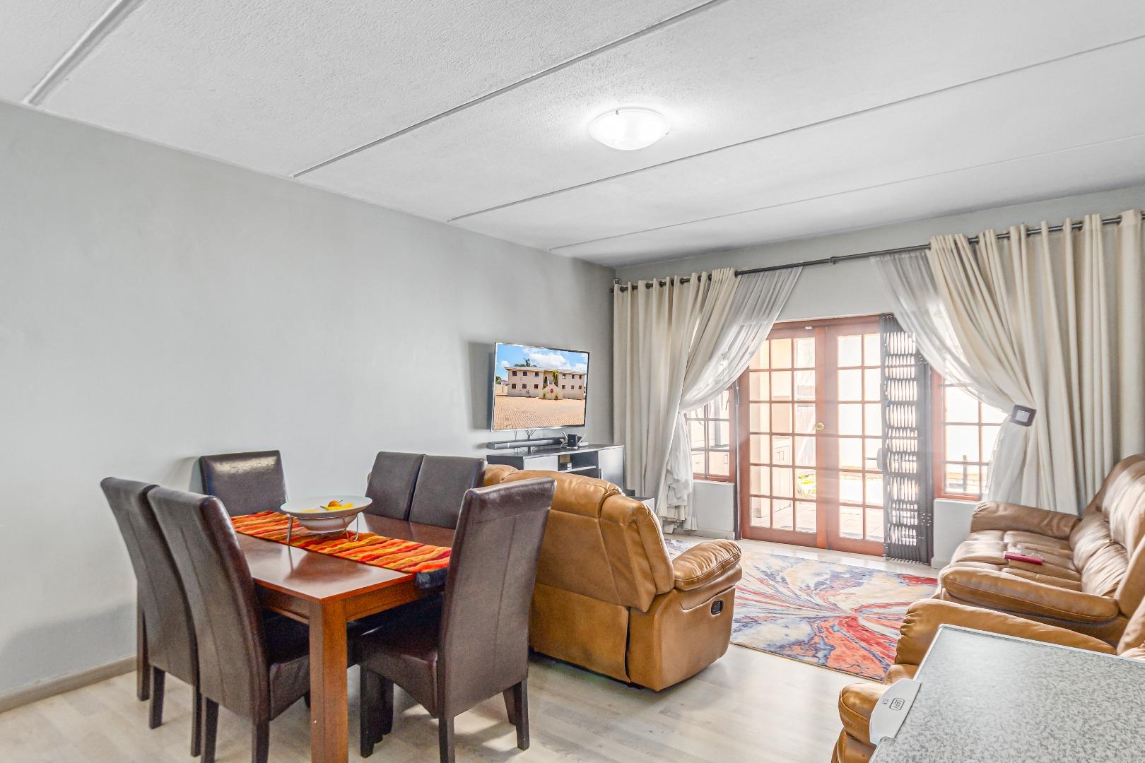 2 Bedroom Apartment / flat for sale in Northwold - 28 Ss Gleneagles ...