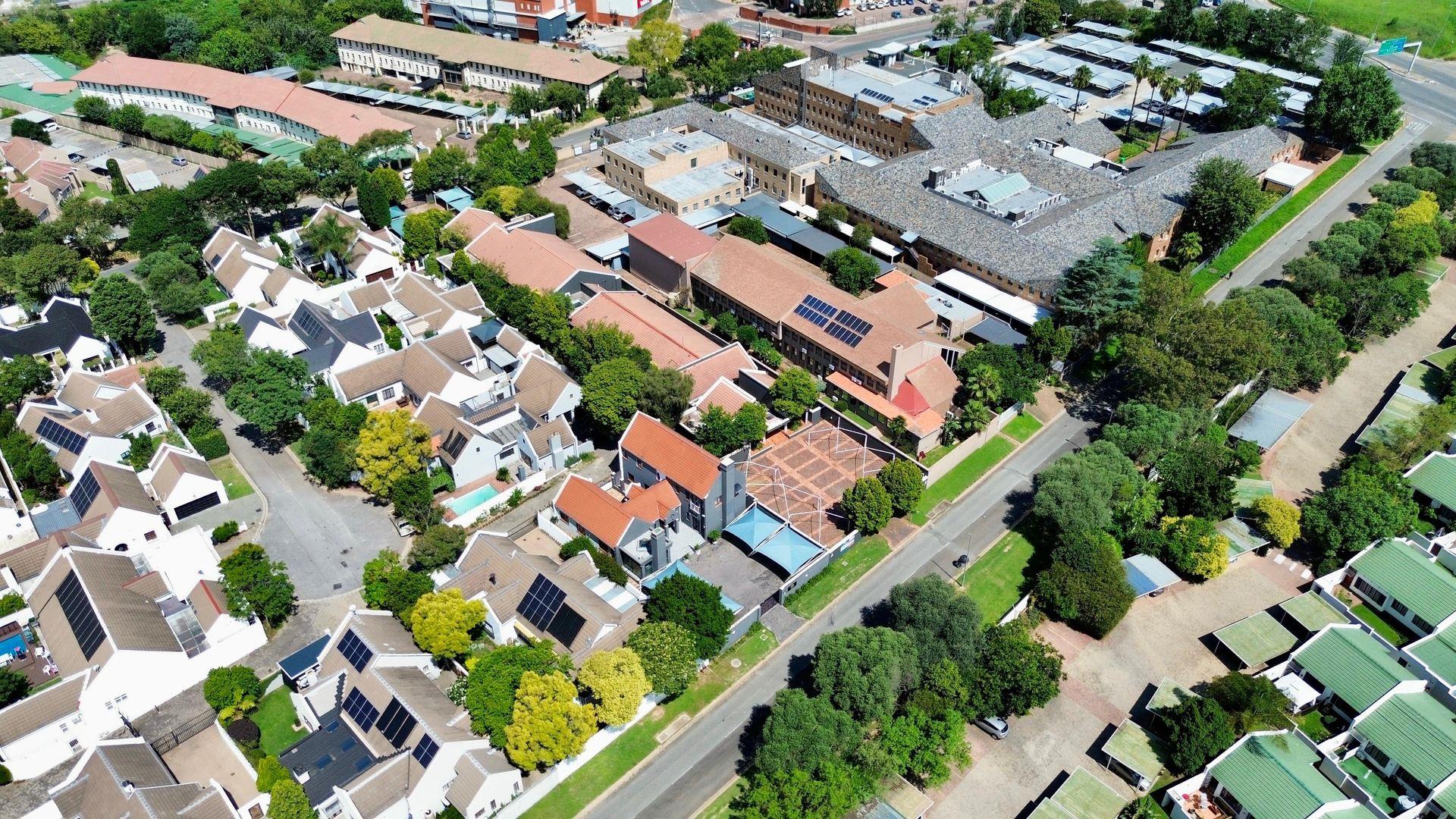 Commercial property for sale in Paulshof - P24-116859819