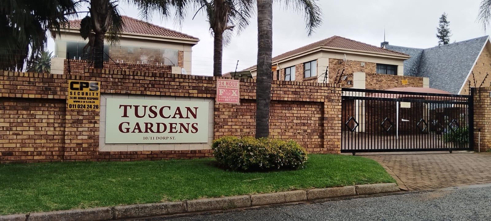 3 Bedroom Townhouse for sale in Alberton Central - 2 Tuscan, 10 Dorp ...