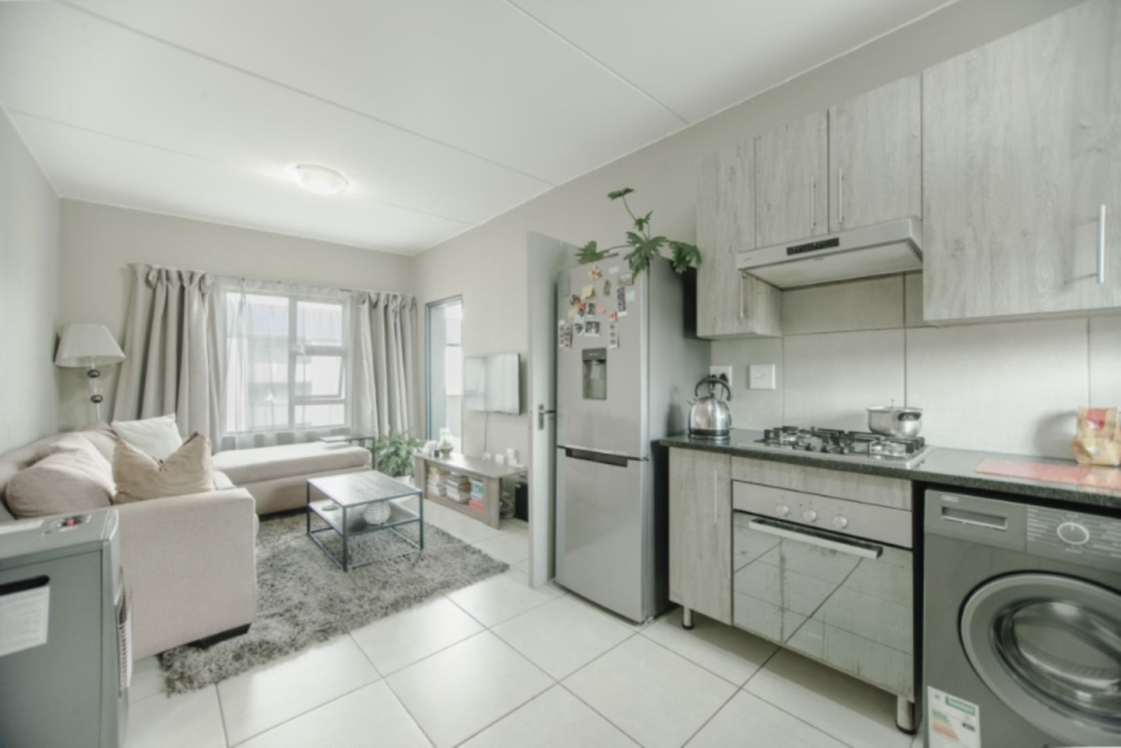1 Bedroom Apartment / flat for sale in Glen Austin AH - P24-116864222