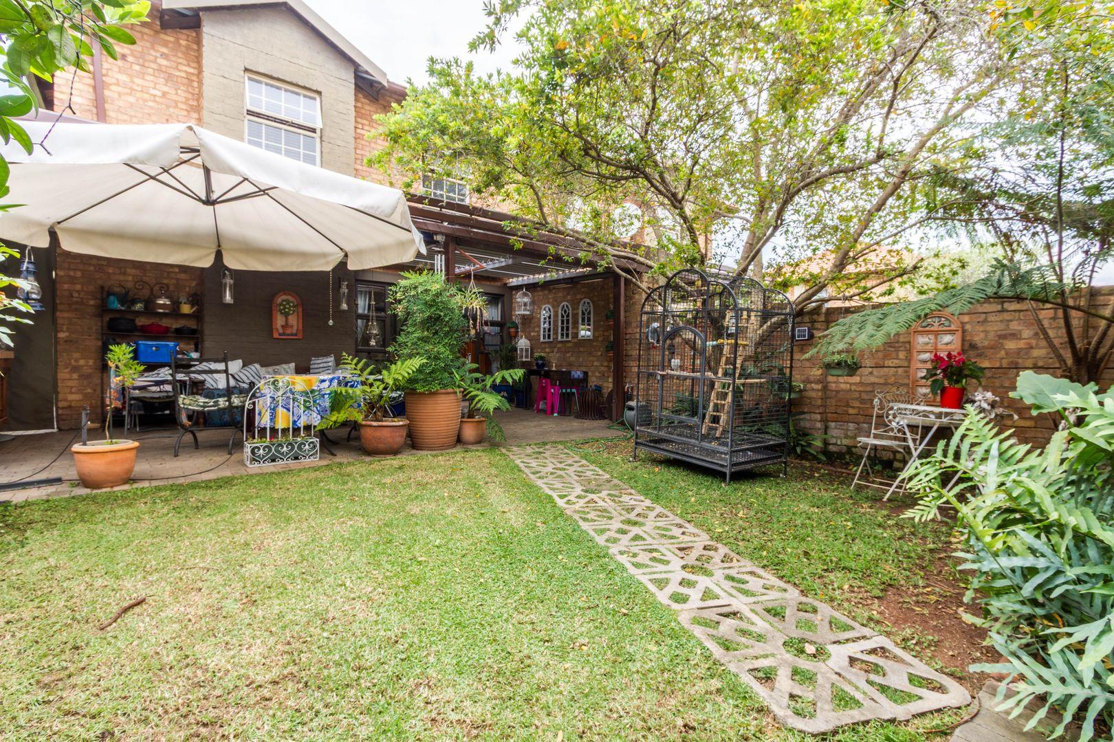 3 Bedroom Townhouse for sale in Oukraal Estate - X2z3 Marula, 9 Oukraal ...