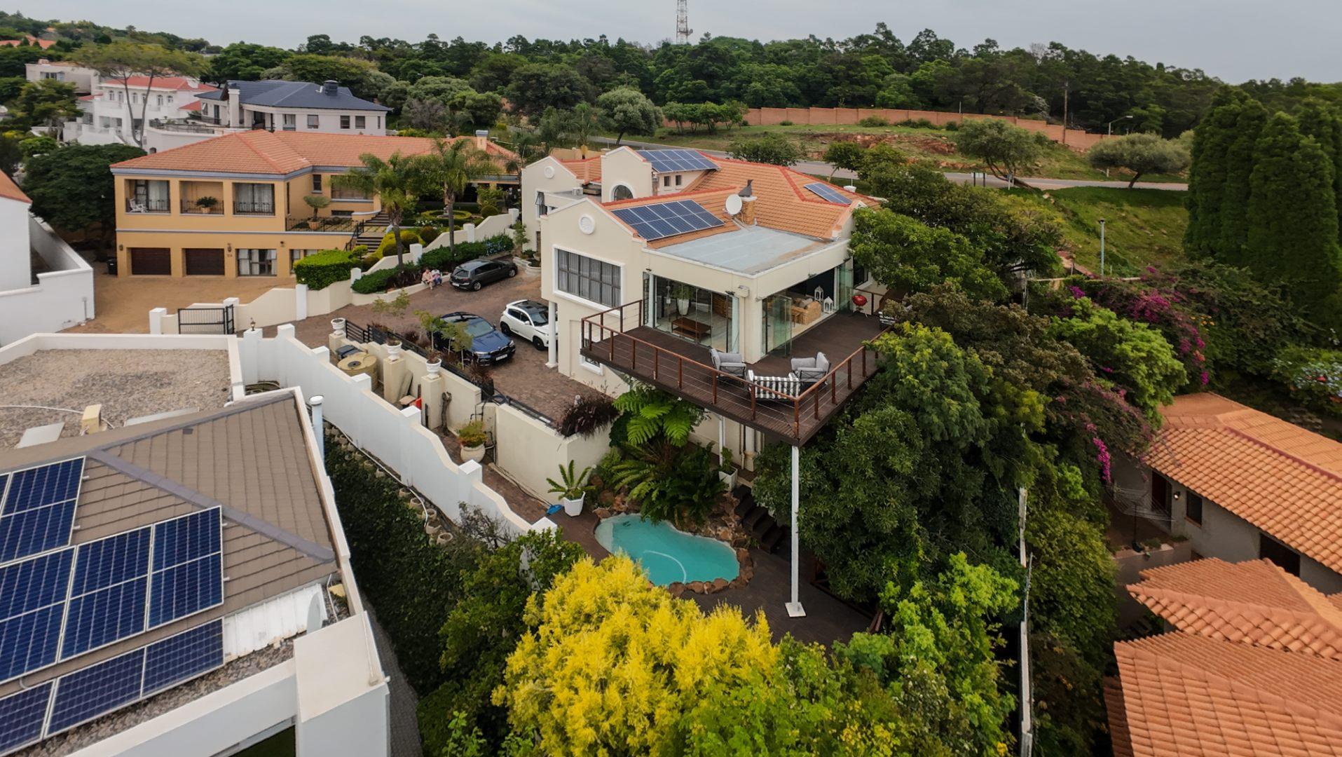 4 Bedroom House for sale in Waterkloof Ridge - 118 Johann Rissik Street ...