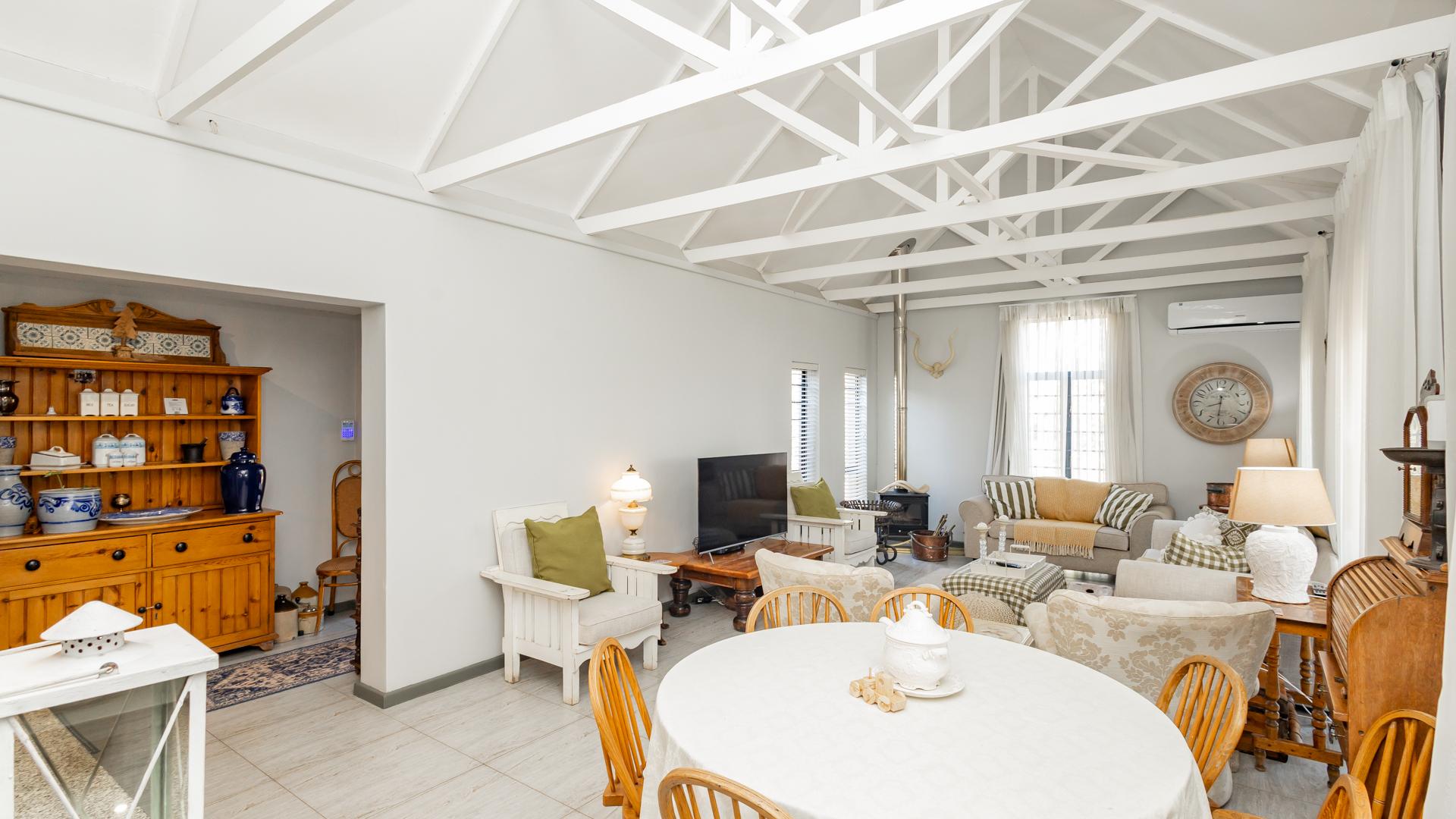 3 Bedroom House for sale in Philadelphia - 10 Fynbos Street - P24-116873525