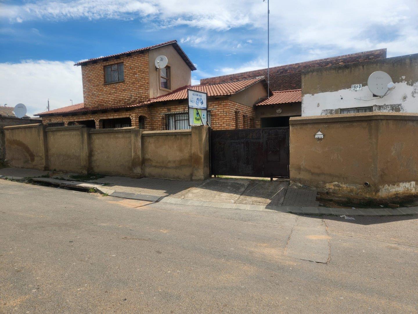 Phomolong, Midrand Property : Property and houses for sale in Phomolong ...