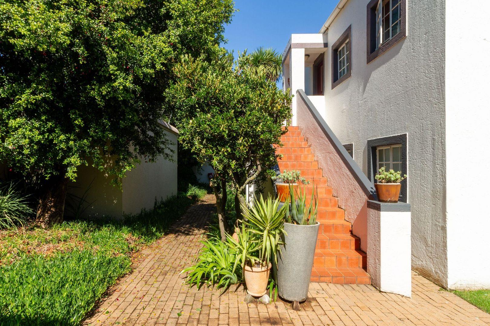 2 Bedroom Apartment / flat for sale in Kelland - P24-116882010