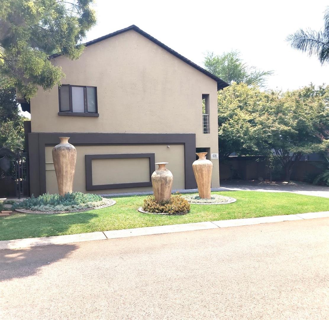 3 Bedroom House for sale in Eldo Manor - P24-116889214