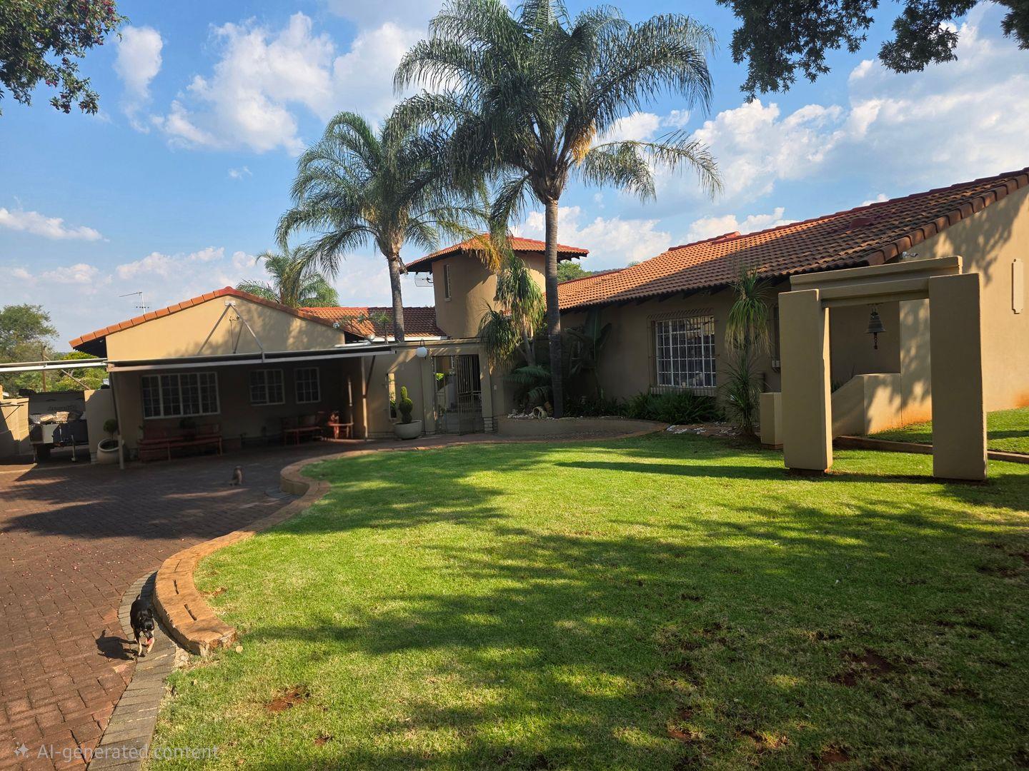 5 Bedroom House for sale in Geelhoutpark - P24-116894682
