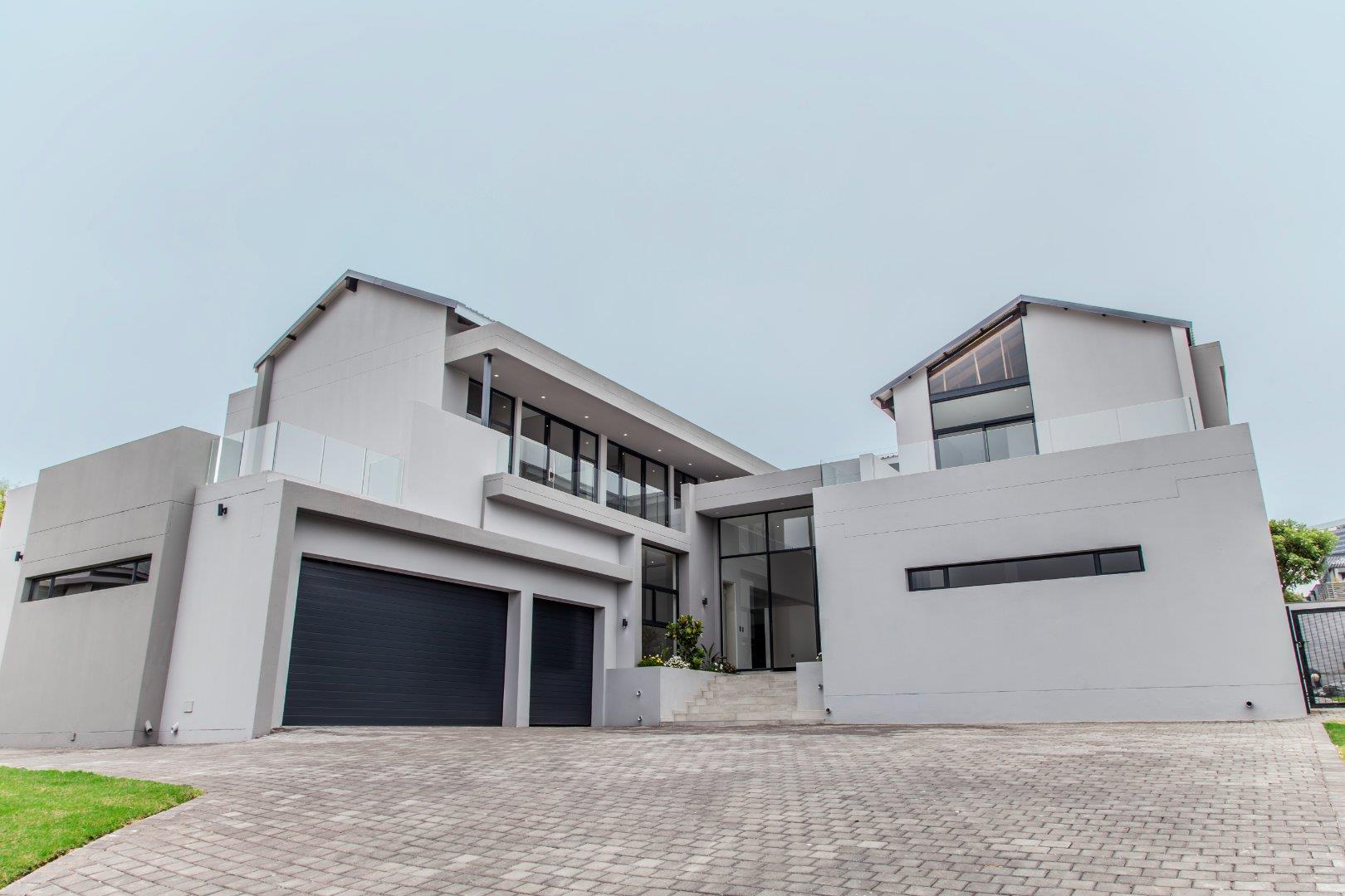 5 Bedroom House for sale in Waterfall Country Estate - 1 Country Estate ...