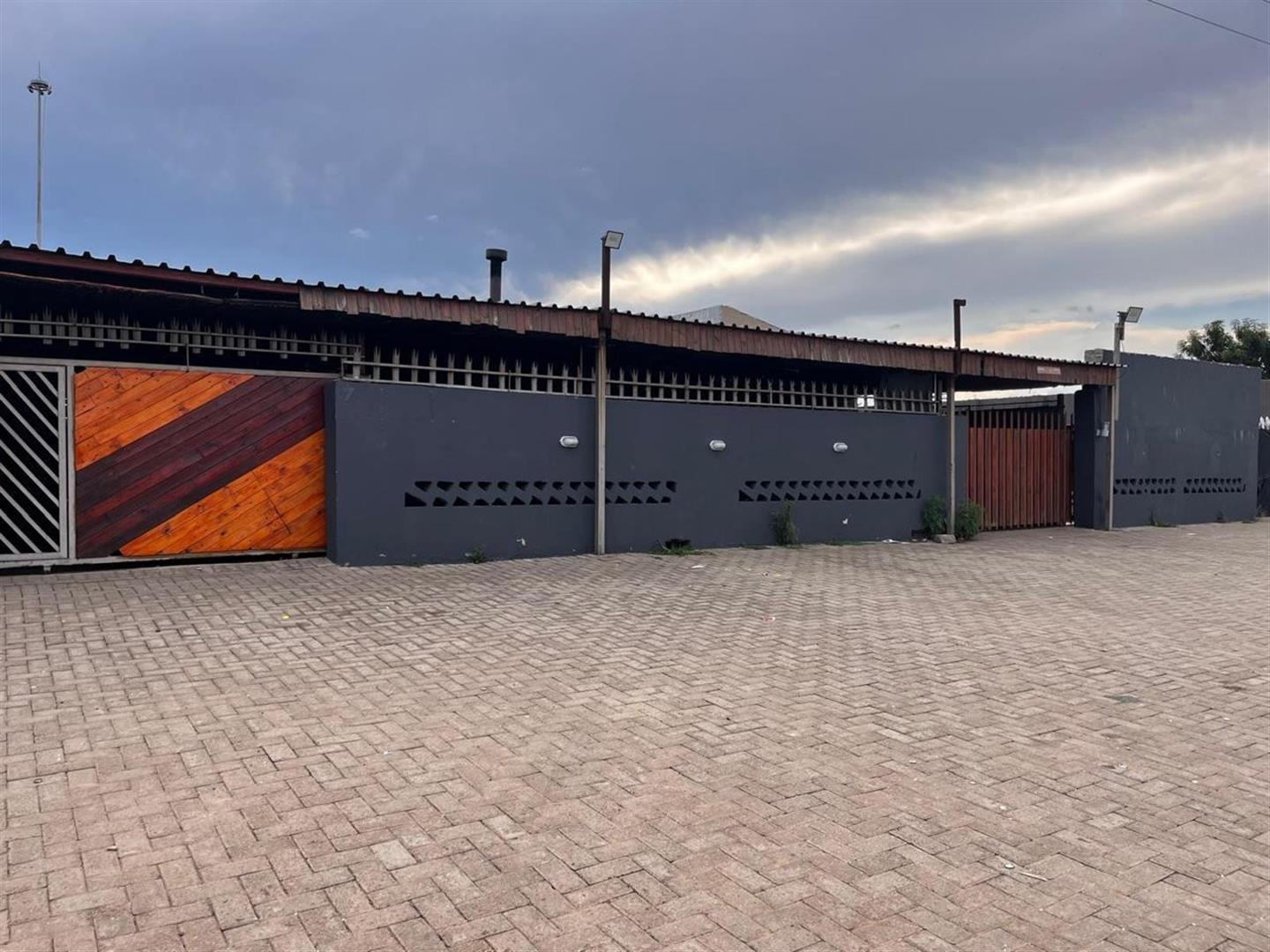 Bophelong Property : Commercial property for sale in Bophelong ...