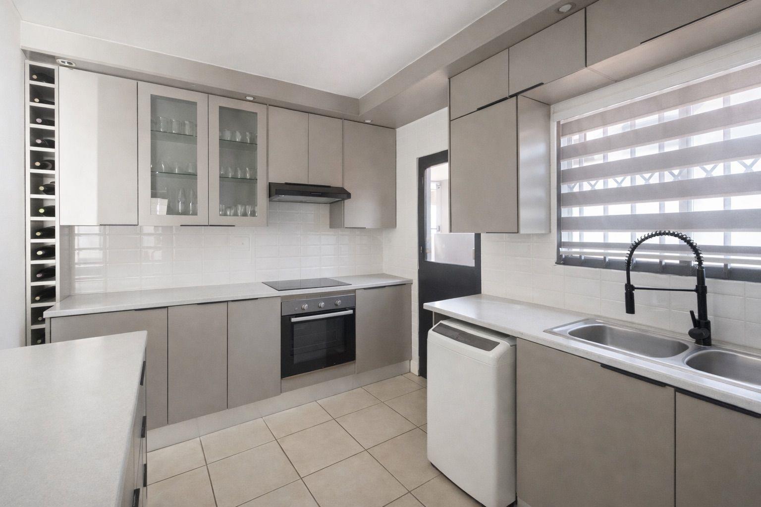 3 Bedroom House for sale in Amandasig - P24-116896592