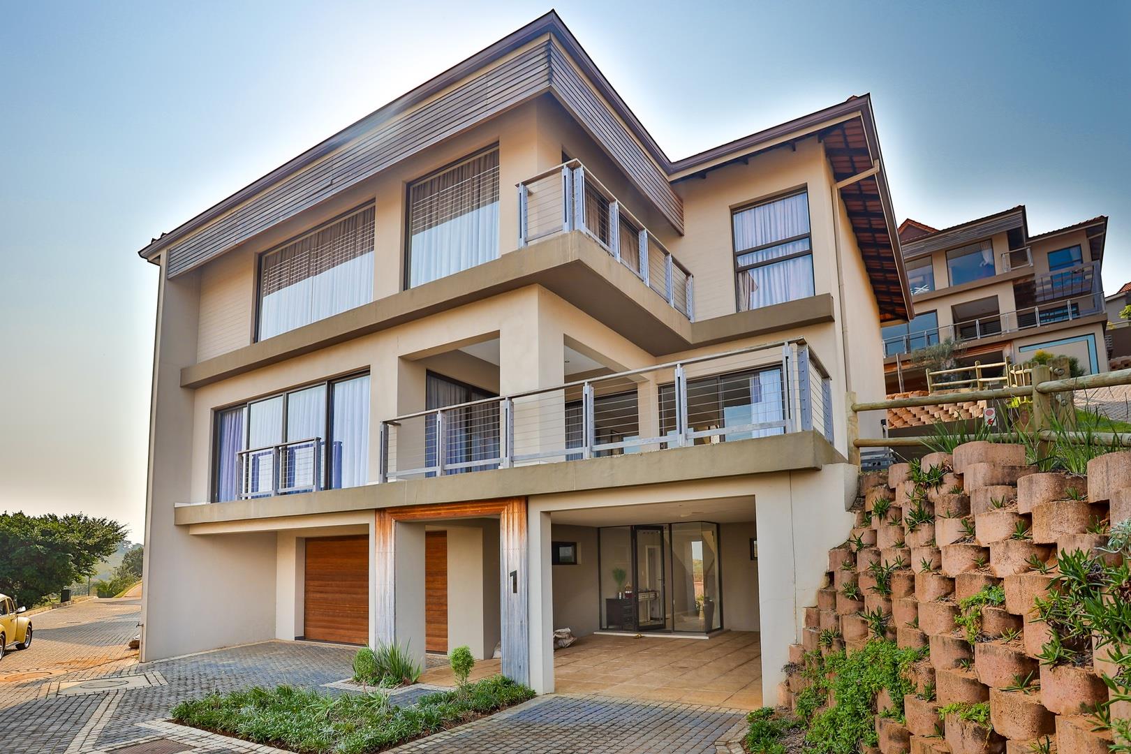 4 Bedroom House for sale in Zimbali Estate - P24-116909733