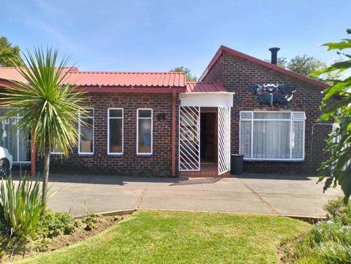 3 Bedroom House for sale in Strubenvale - P24-116912615