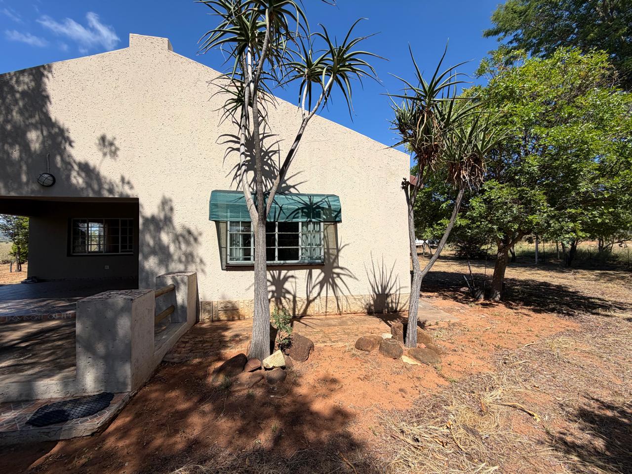 Farm for sale in Modimolle Rural - P24-116917105