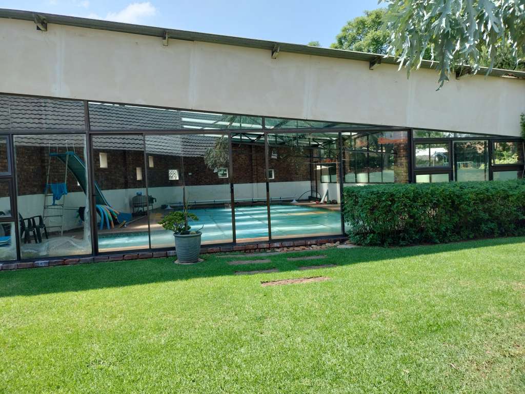 Commercial property for sale in Wierda Park - 1539 Gannet Crescent ...