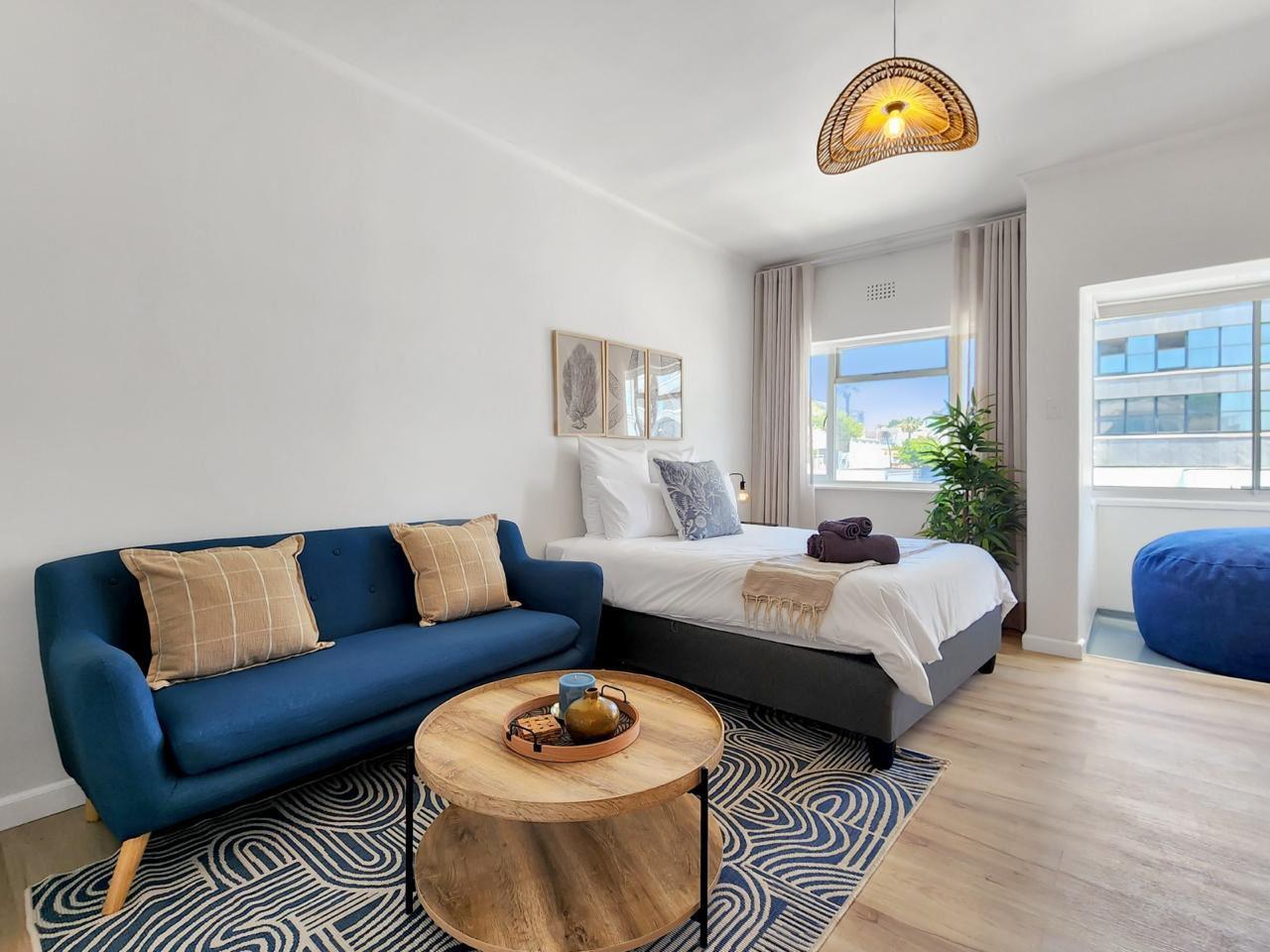 1 Bedroom Apartment / flat for sale in Three Anchor Bay - 6 Glengariff ...