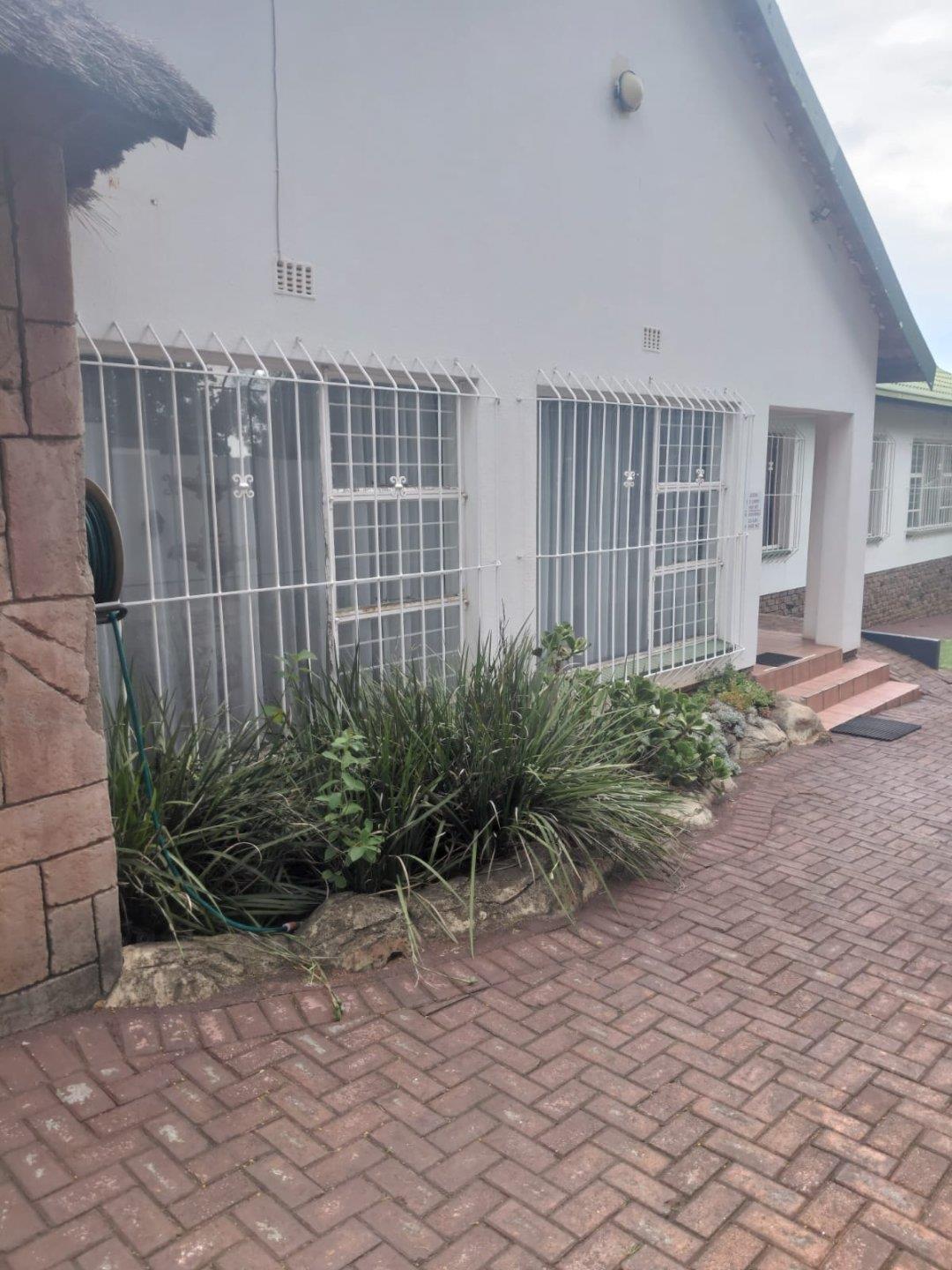 3 Bedroom House for sale in Rant En Dal - P24-116948859