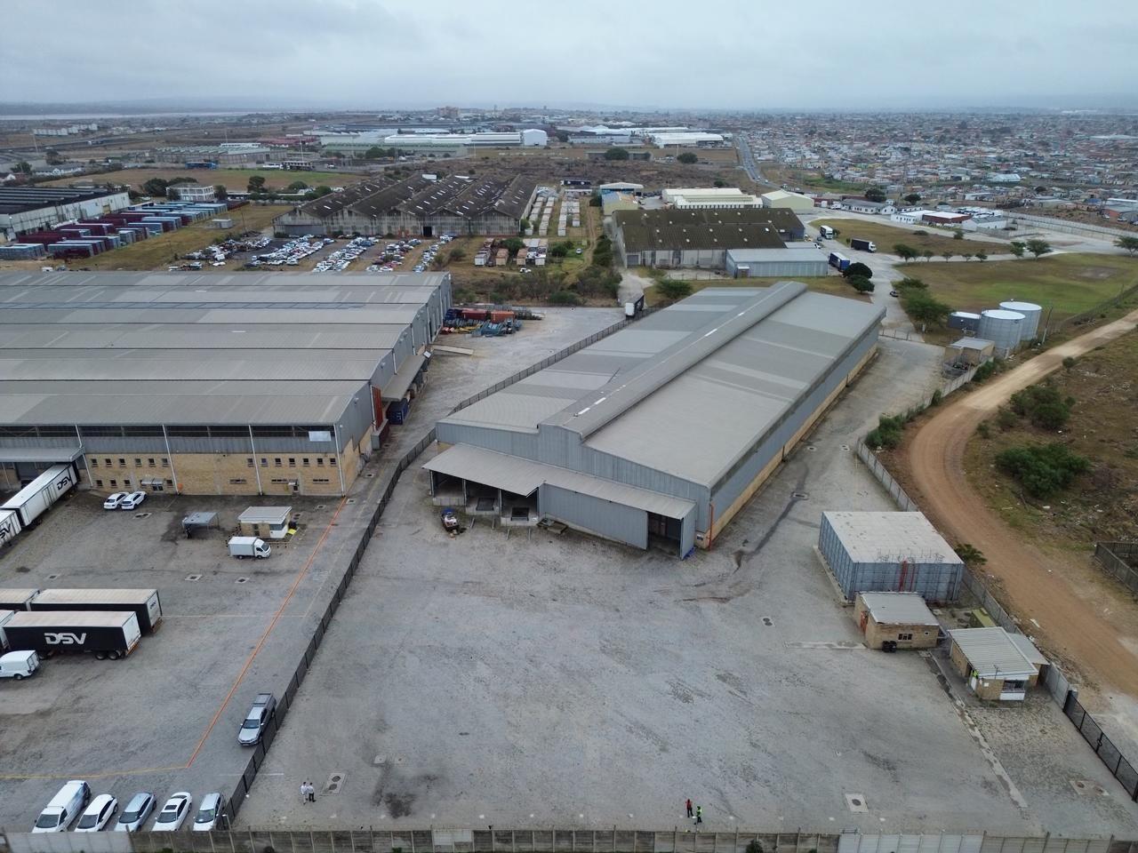 Industrial property to rent in Struandale Industrial - 21 Old Uitenhage ...