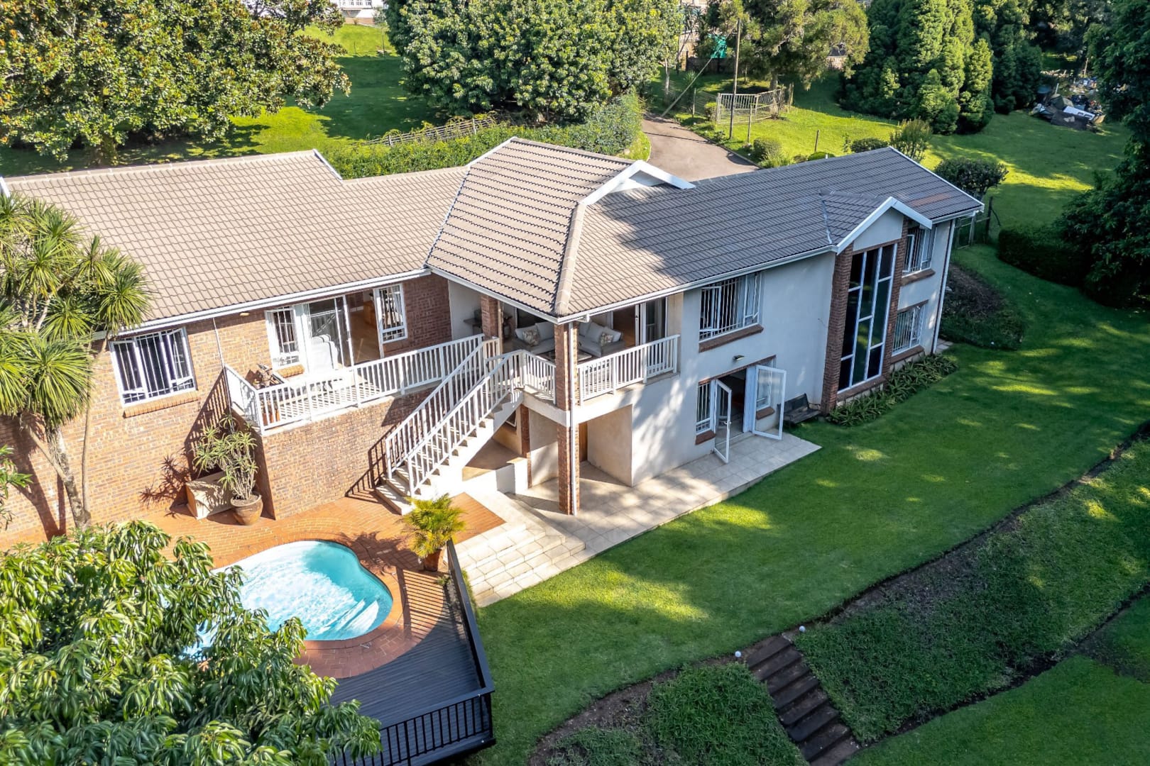 4 Bedroom House for sale in Gillitts - 40 Minerva Drive - P24-116987249