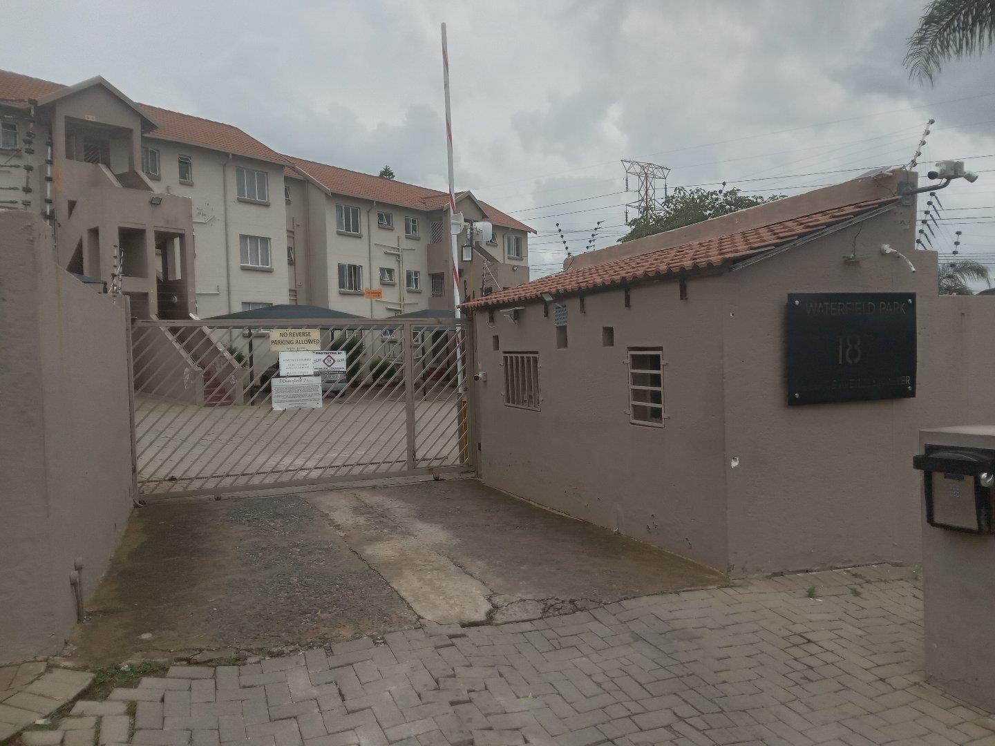 2 Bedroom Apartment / flat to rent in Linmeyer - P24-116994941