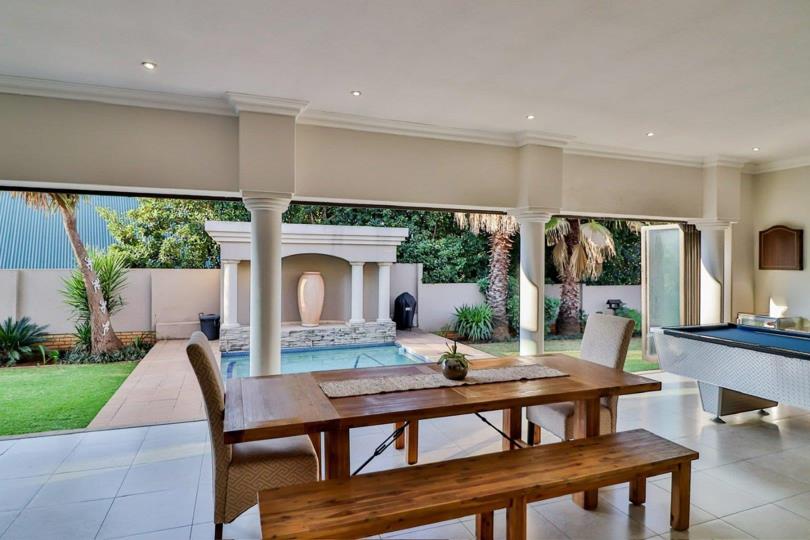 5 Bedroom House for sale in Featherbrooke Estate - 45 Cuckoos Nest ...