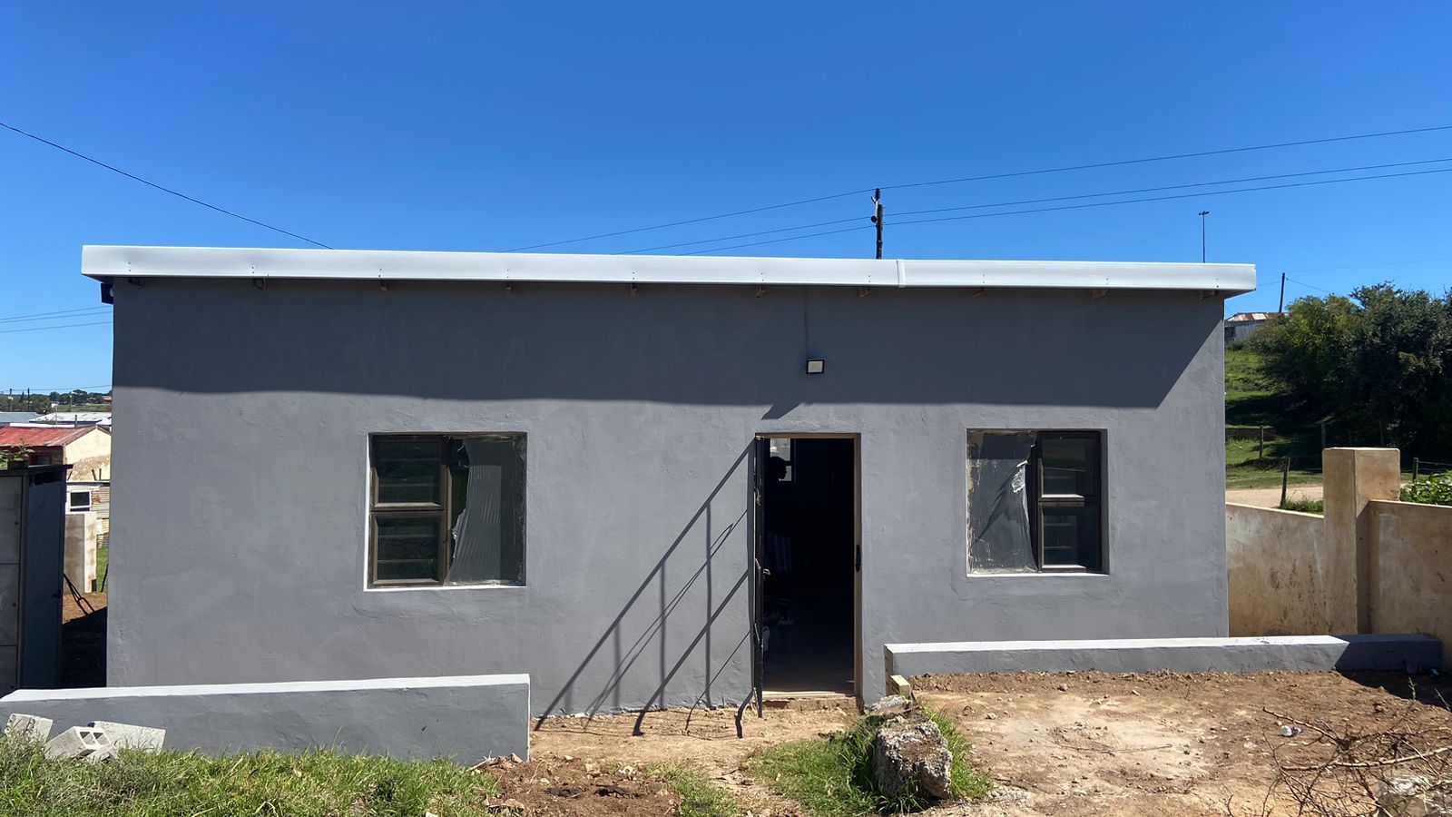 2 Bedroom House for sale in Grahamstown Rural - P24-117051234