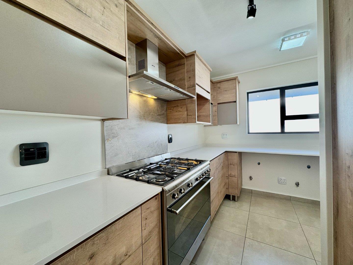 Apartment / flat for sale in Ruimsig Country Estate - 88 Altura ...