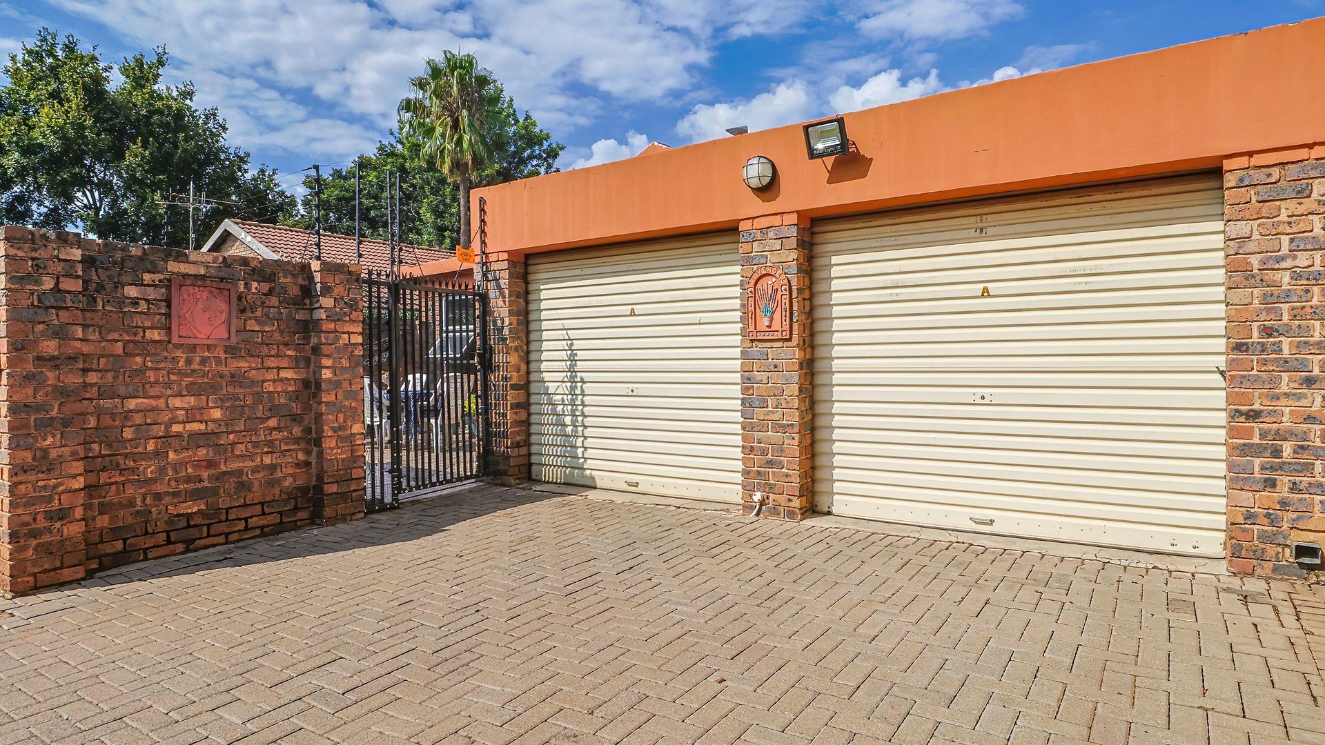 2 Bedroom House for sale in Wierda Park - 1245a Willem Botha Drive ...