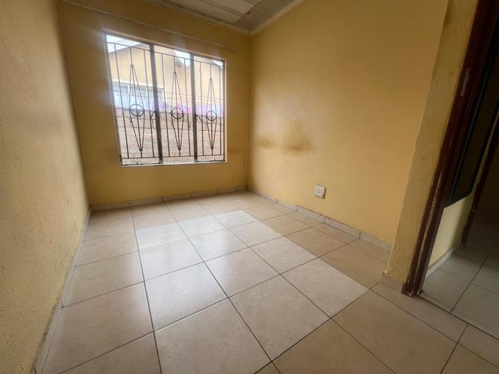 2 Bedroom House to rent in Mahube Valley - P24-117058133