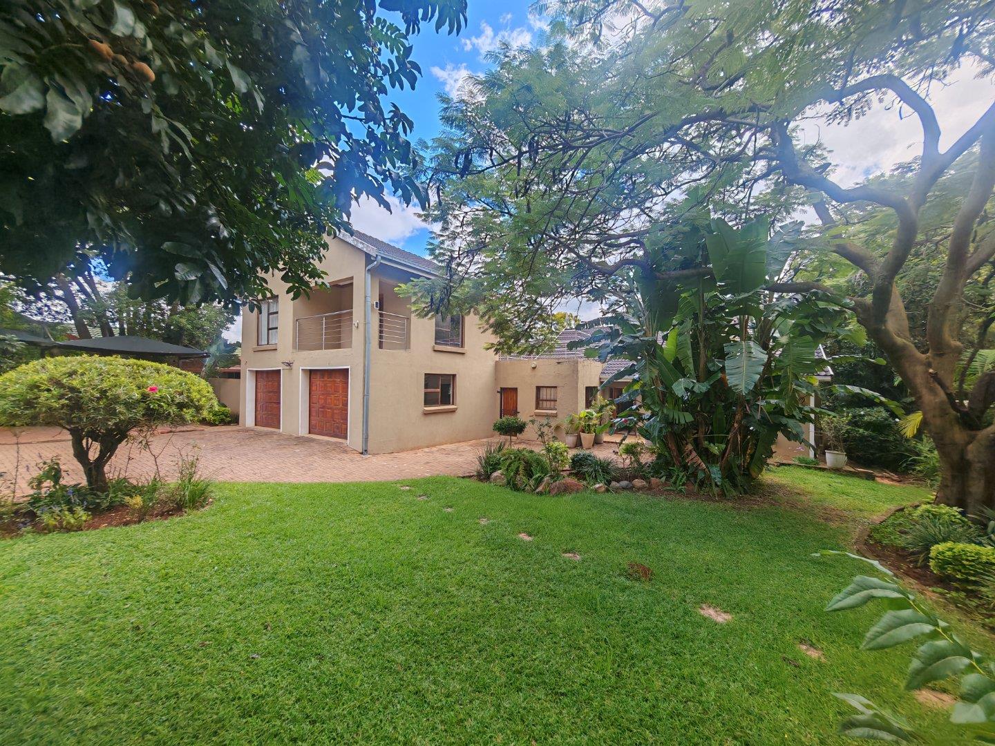 4 Bedroom House for sale in Amandasig - P24-117058671