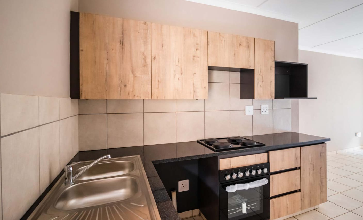 2 Bedroom Apartment / flat to rent in Rynfield AH - 106 Clover ...