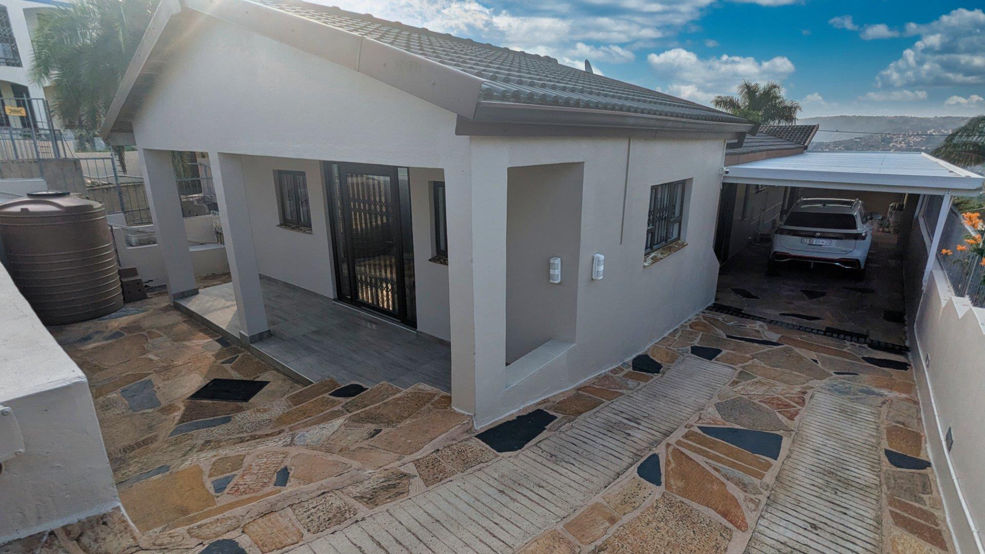 4 Bedroom House for sale in Newlands West - P24-117070877