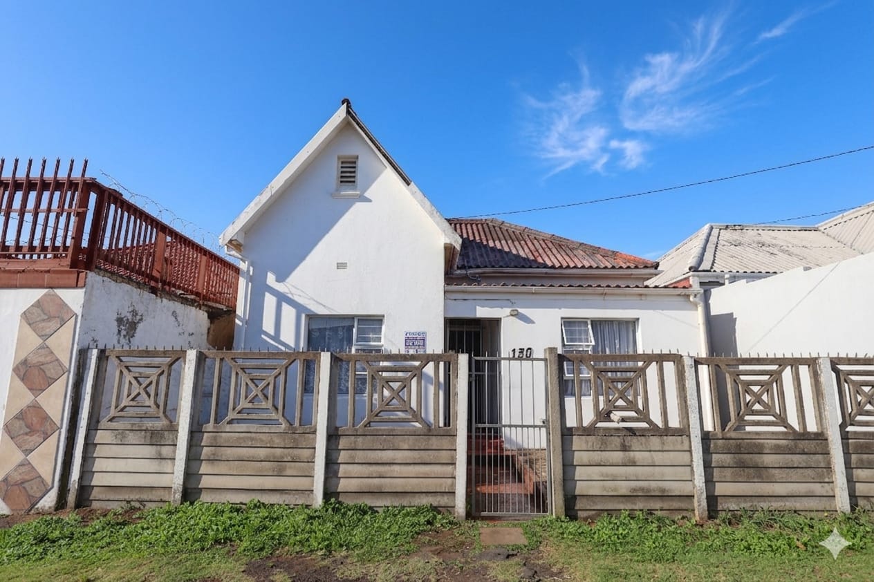 5 Bedroom House for sale in Quigney - P24-117077202