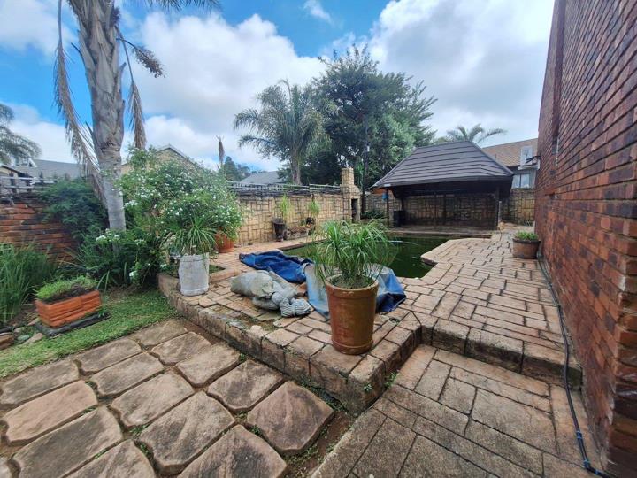 3 Bedroom House for sale in Rant En Dal - 41 Eland Street - P24-117082917