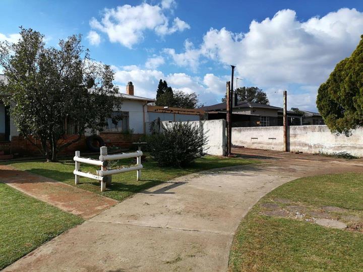 3 Bedroom House for sale in Dalview - 22 Buxton Avenue - P24-117108458
