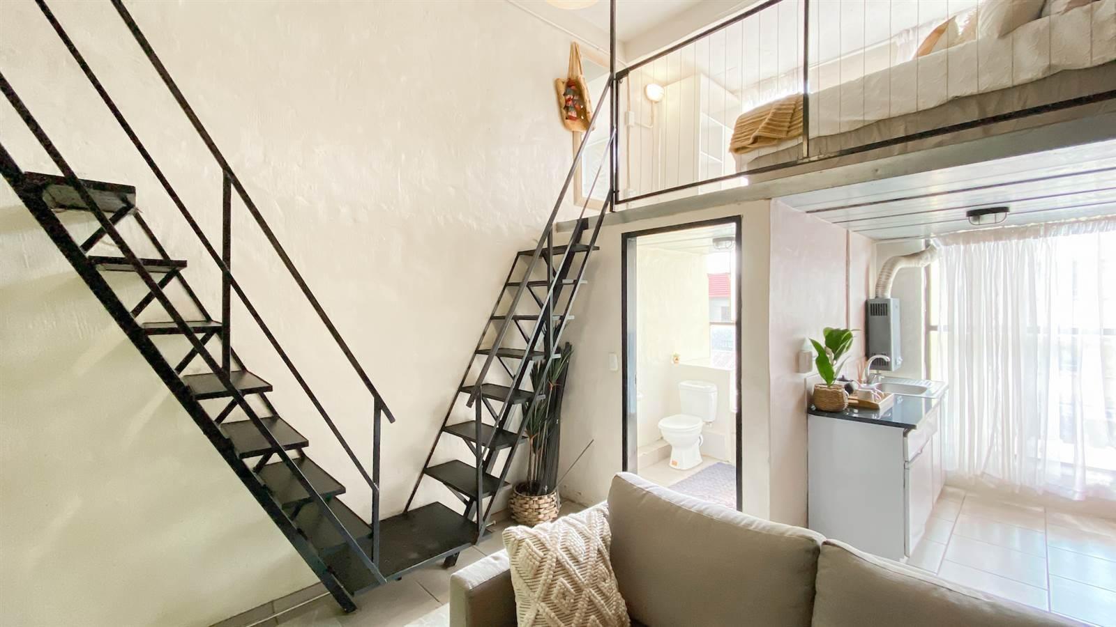 1 Bedroom Apartment / flat to rent in Marshalltown - 1 Eloff Street ...