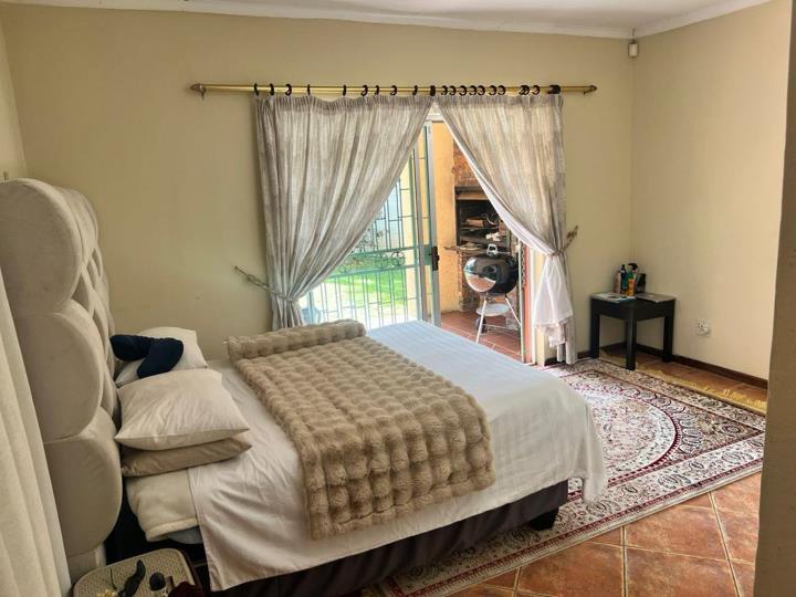 2 Bedroom House to rent in Lephalale - P24-117243939